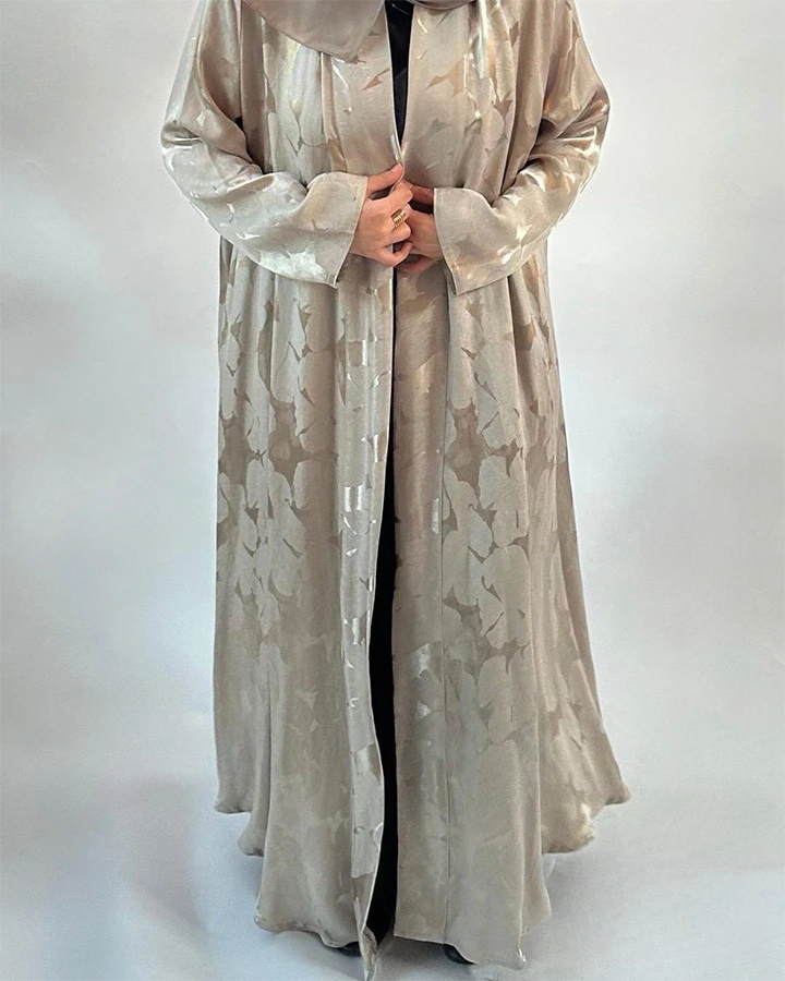 AC 010 – Abaya Check