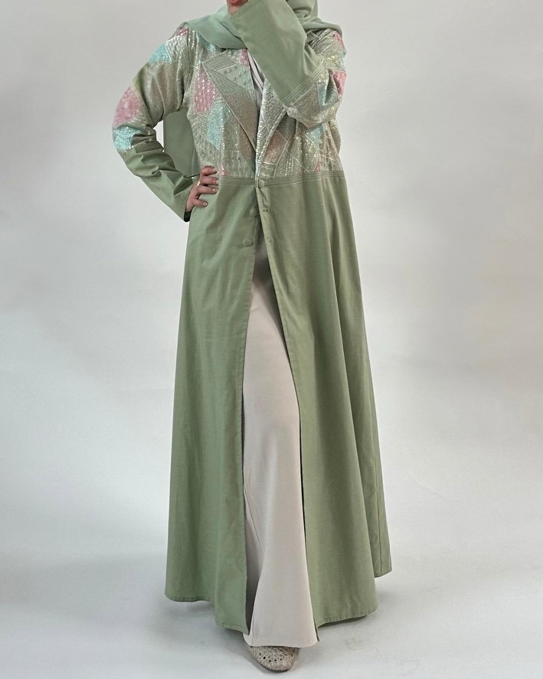 AC 001 – Abaya Check